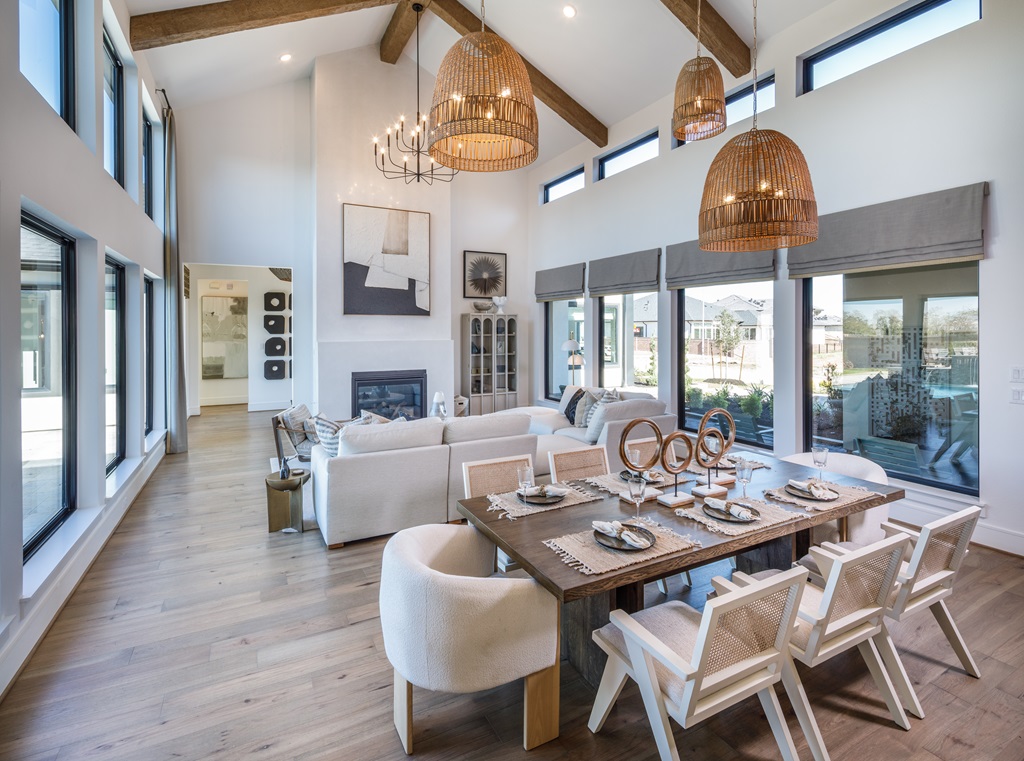 Sienna Home Builders in Missouri City - Partners in Building 100' Homesites